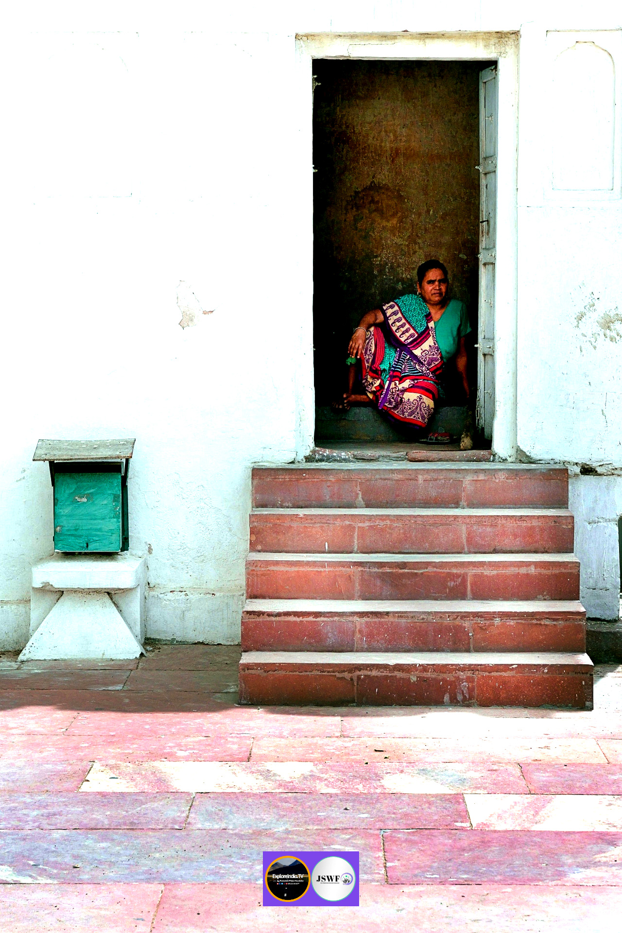 Incredible India – Daily Suburban Life Explore India TV